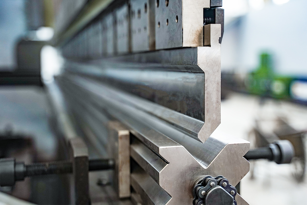 Hvad Bruges en Kantpresse Til: En Omfattende Oversigt - ADH Machine Tool