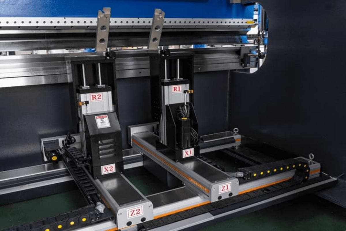 Press Brake Structure and Components Explained - ADH Machine Tool