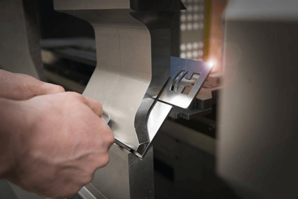 9 Useful Press Brake Tips and Tricks - Machine RFQ