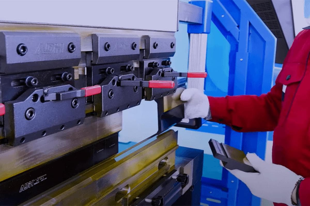 Press Brake Maintenance: A Comprehensive Guide - ADH Machine Tool