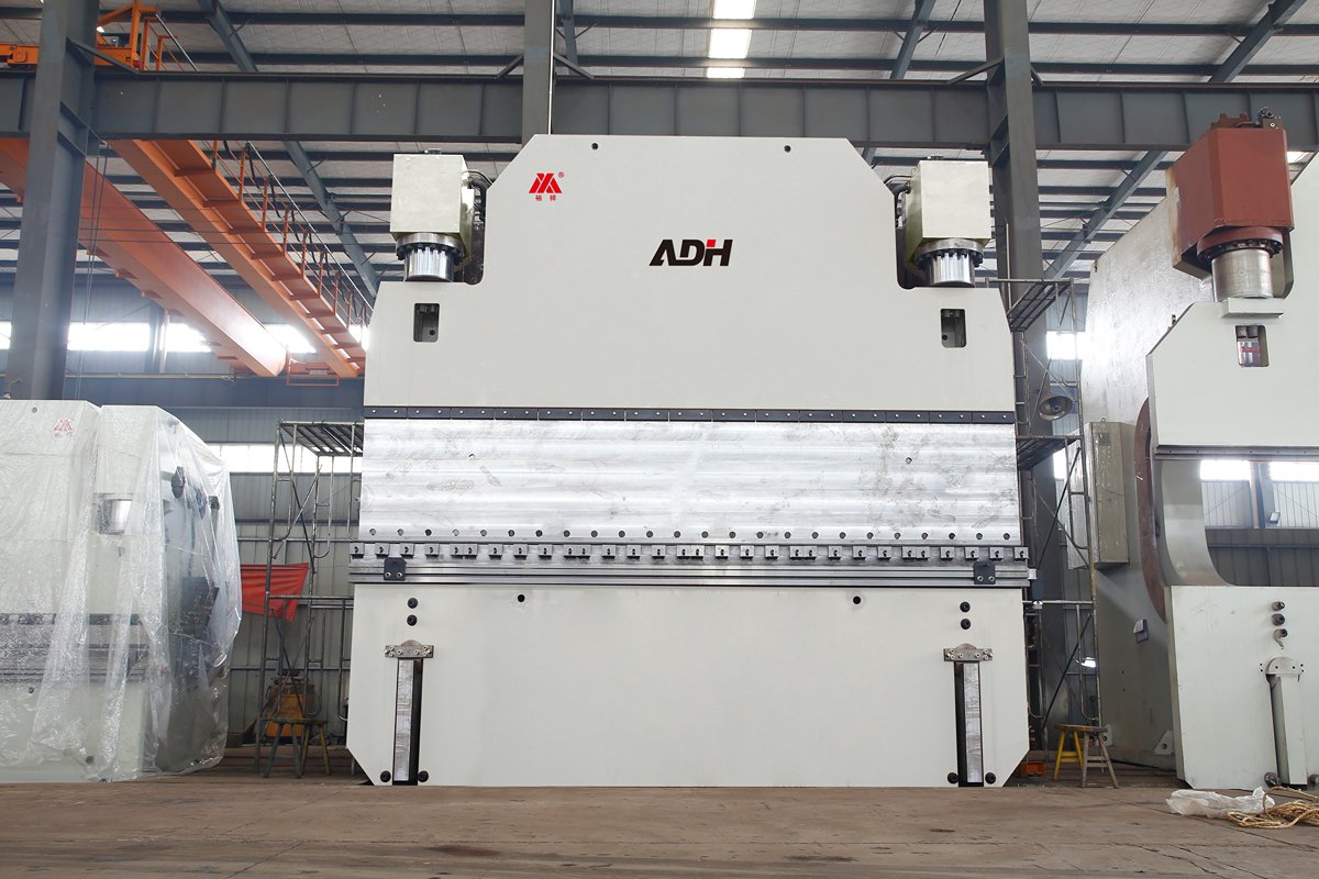 Press Brake Parallelism: Core Principles and Precision Calibration ...