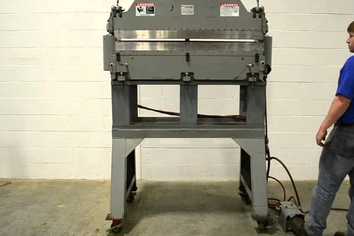 How Pneumatic Press Brakes Work: A Complete Guide from Principle to ...