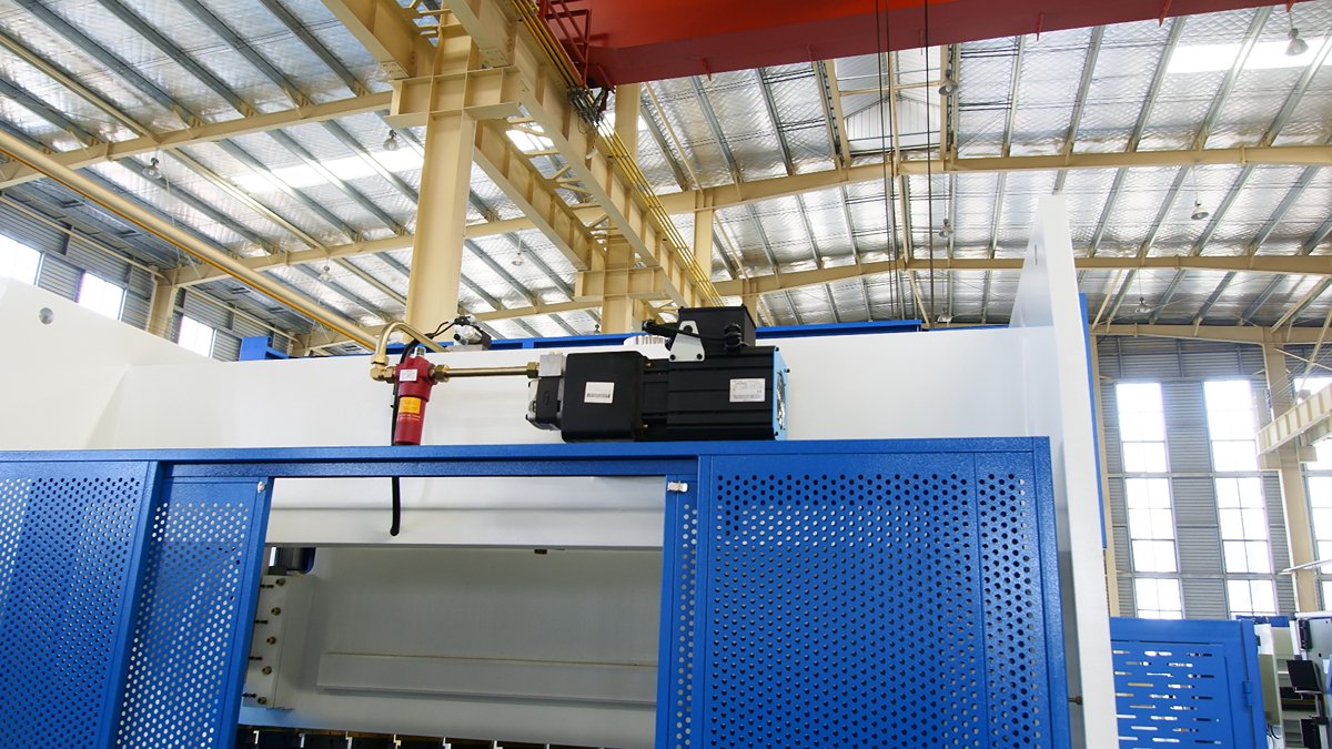How to Change a Motor on a Hydraulic Press Brake - Machine RFQ
