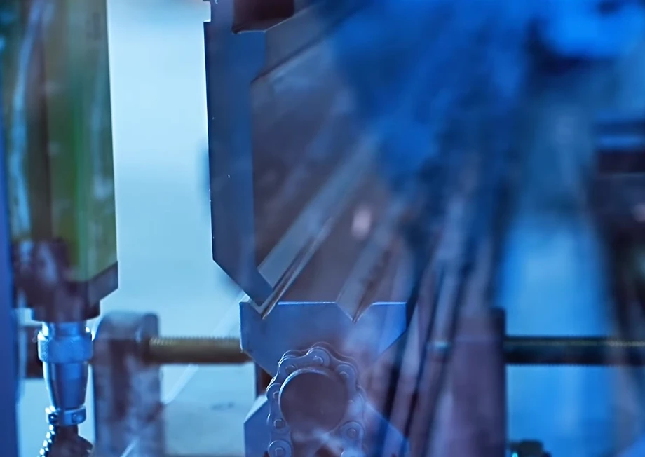 How to Diagnose CNC Press Brake Problems by Reading Hydraulic and ...