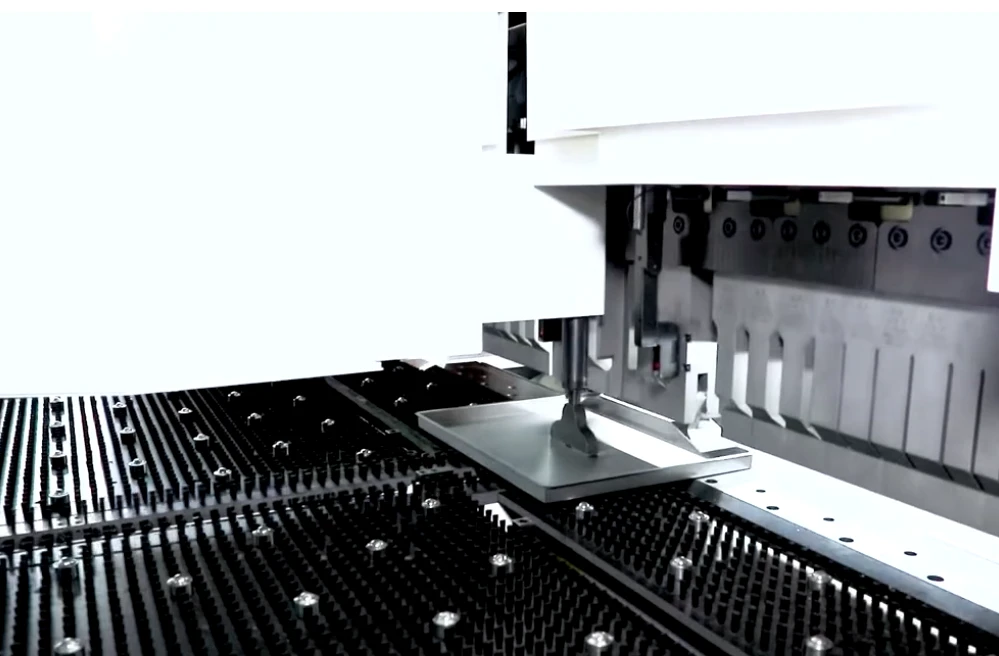 Panel Bender vs. Press Brake: Choosing the Right Sheet Metal Strategy ...